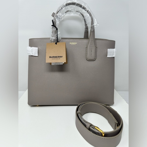 Burberry | Bags | Burberry Medium Banner | Poshmark